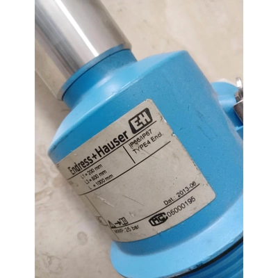 非标价E+H电容液位传感器，型号FM151-A2AGDJV2A1A议价