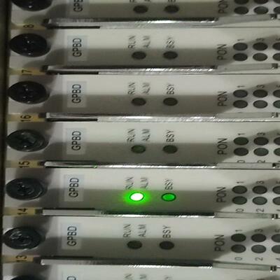 全新无包GPBD 807版本，满配华为C+，11张，有需要的