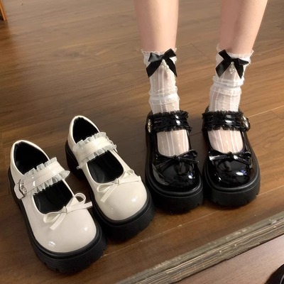 英伦风厚底增高玛丽珍鞋女