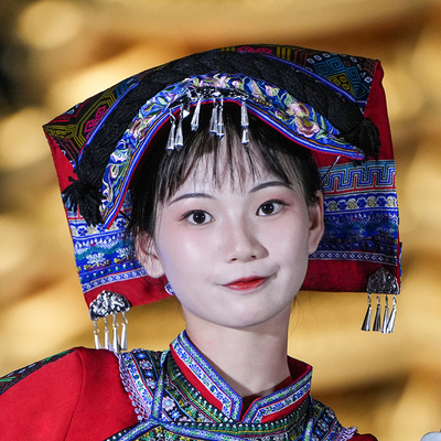 彝族头巾哈尼族苗族壮侗族女头饰瓦盖阿诗玛少数民族演出帽子