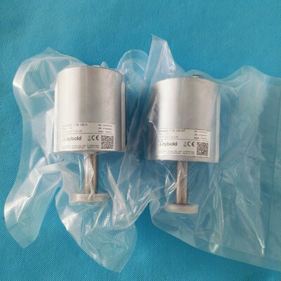 【顺庆】莱宝CTR100N真空计1tort  功能包好，成色漂亮，现【议价