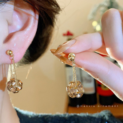 轻奢镶钻圆形吊坠耳环小众设计