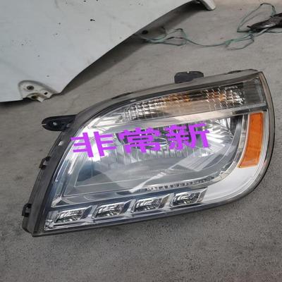 议价大通v80，EV80大灯，大灯总成，原厂拆车件，成色很好