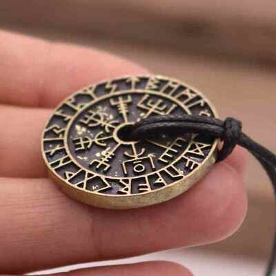 极速Viking Elder Futhark Pendant Odin HammNer Compass Neckla