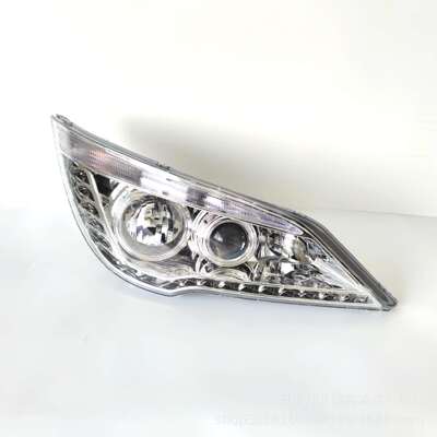 宇通客车前大灯总成适用ZK6109/6119/6118/6128/6806/6906LED大灯