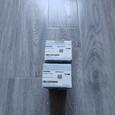 询价QAE2120.015 正品传感器，图片可维修
