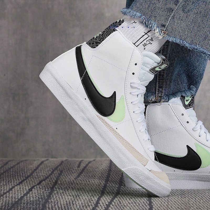 Nike Blazer 轻便舒适 潮流百搭防滑经典高帮休闲板鞋DD1847-100