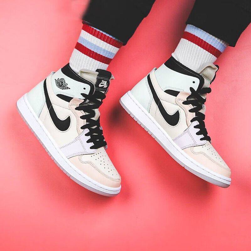 Air Jordan 1 防滑耐磨 舒适透气复古潮流高帮休闲鞋 CT0979-101