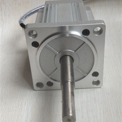 80BLS系列无刷直流电动机 48V 130W 3000转 0.4Nm