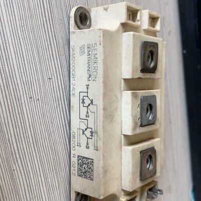议价SEMIKROGBT模块SKM200GB124DESKM200GB124DESKM200GB124DE