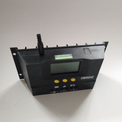 12V 24V太阳能充放电控制器30A LCD液晶显示光伏控制器CM3024Z