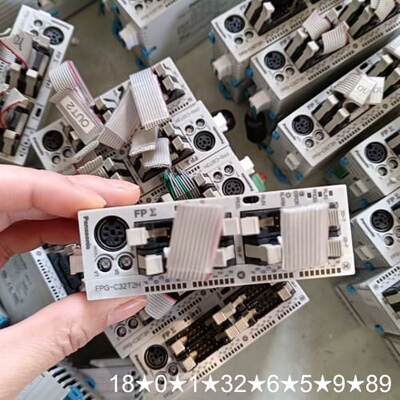 PLC，型号FPG-C32T2H，AFPG2643H，8