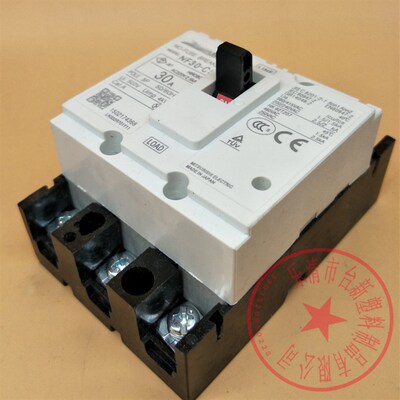 塑壳断路器NF30-CS空气开关3P 30A 20A 15 A 10A 5 A全新现货