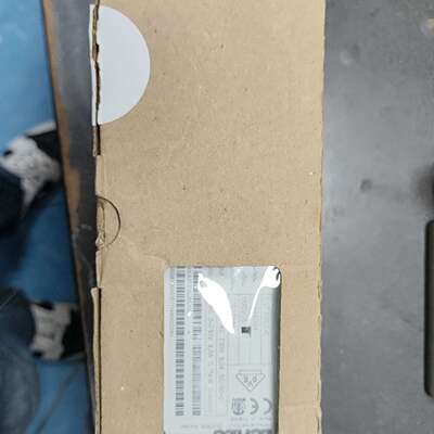 全新伦茨变款器EVF8202-E议价