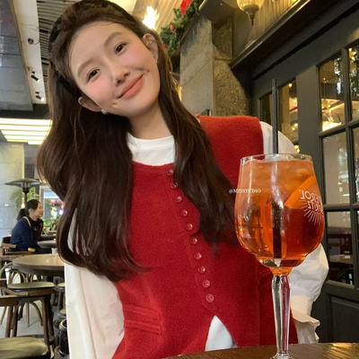 MZI STUDIO-氛围钮扣简约针织马甲+简约纯白百搭圆领长袖T恤套装