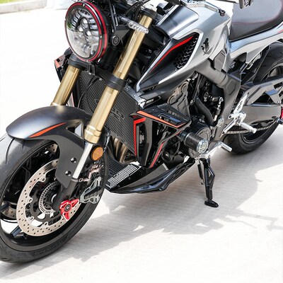 适用钱江追600RSp改装件 定风翼 下导流罩 水箱网 护杠防摔胶