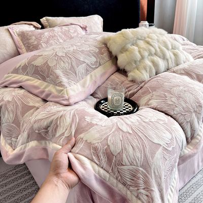 细腻撸猫感A类雕花牛奶绒四件套