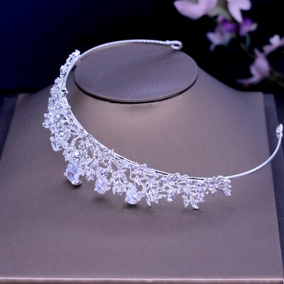 极速New Arrival Stunning Vvintage Prong Setting Leaf Cubic Z