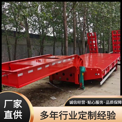 半挂车厂家供应液压爬梯勾机板拖车 13.75米大件运输低平板半挂车