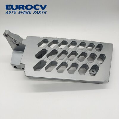 VOE 82859306 R.H Lower Foot Plate 右下脚踏板