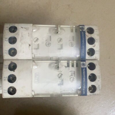 议价Leuze安全继电器MSI-SR4B-01MSISR4B-01MSI-SR4B01MSISR4B01