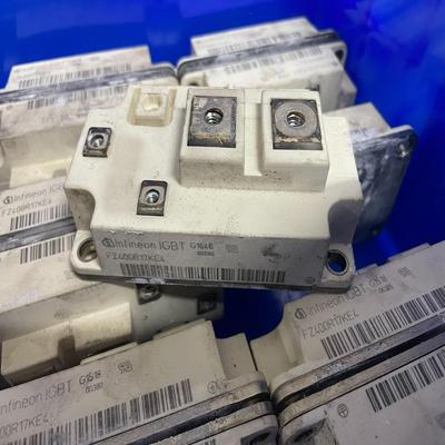 【议价】FZ400R17KE4原装进口拆机包好用现货库存成色漂亮拍