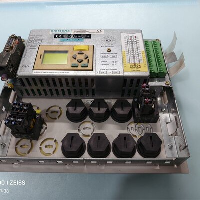 触摸屏6AV3688-4CX02-0AA06AV3688-4CX01-0AA06AV3688-4CX03-0AA0