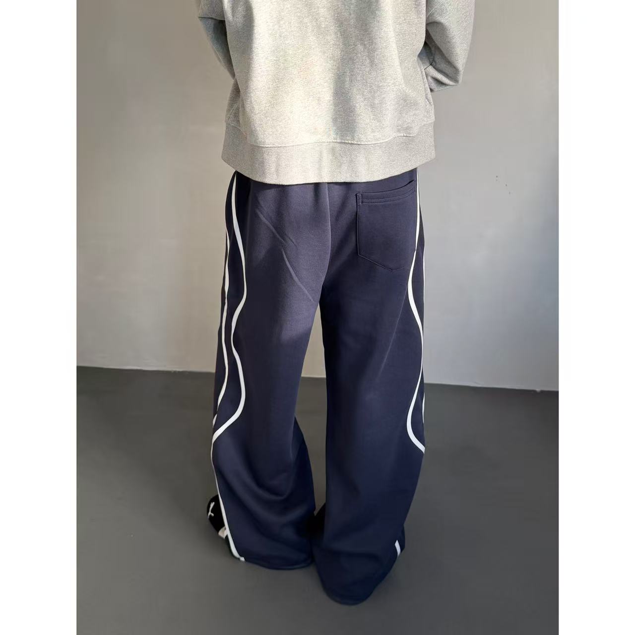 黑熊复古运动线条设计休闲裤男女宽松阔腿卫裤松弛感百搭长裤1060