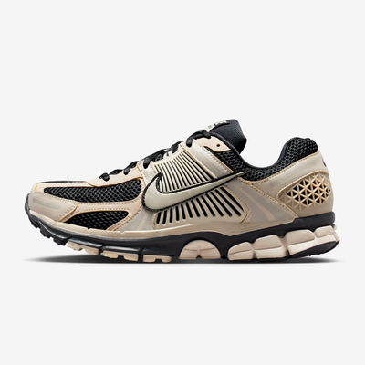 NIKE耐克男鞋NIKE ZOOM VOMERO 5运动休闲鞋FJ4151-008
