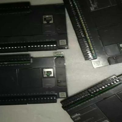 (询价)pⅠcTM221C40R  TM221C40U  TM