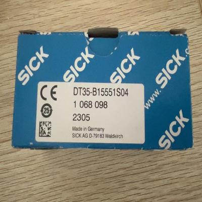 dt35-b15551s04 1068098西克激光距离传感（耶耶电子）