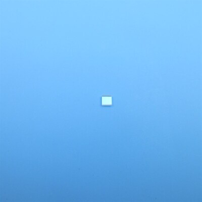 605nm-685nm通过滤光片红光高透镀膜玻璃滤镜方形圆形尺寸可定制