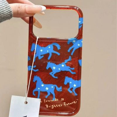 韩系棕底星星蓝色奔跑马群适用苹果17promax手机壳iphone16promax超火新款15pro女款14/13