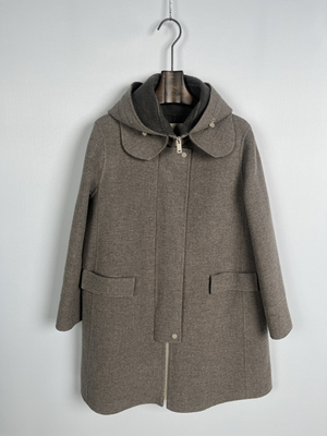 柯罗芭冬季专柜同款烟灰色毛呢大衣  FY3827 ￥13900
