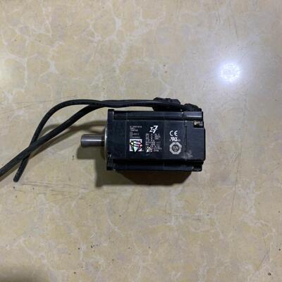 SGM7J-04AFC6S拆机安川马达，质量包好（耶耶电子）