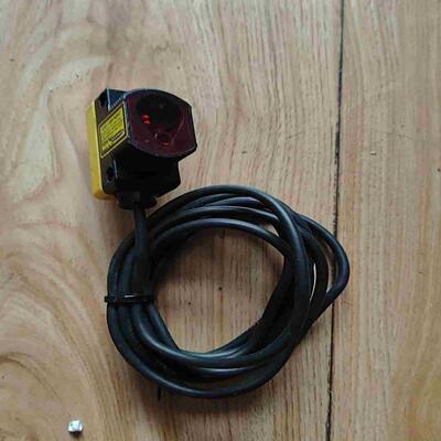 BANNER  长距离传感器  QS30LD议价