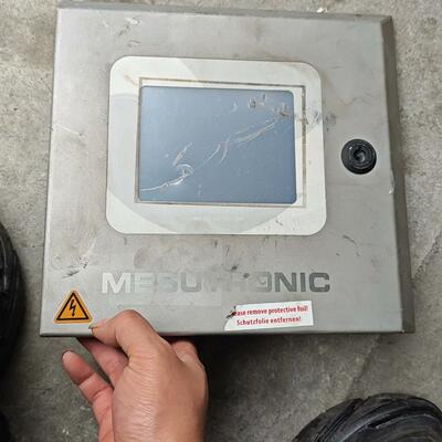 MESUTRONIC 金属探测器 触摸显示屏 工业检测设备议价维修