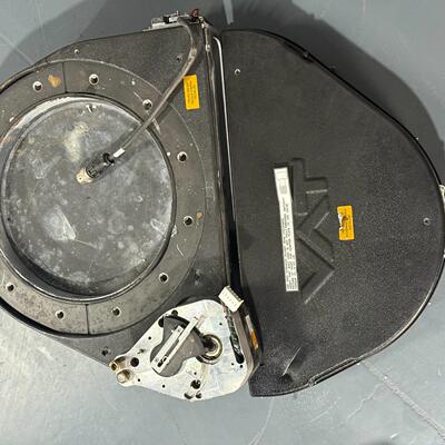 VAT 65048-PH52-ADR1 796-901160-009 摆阀议价维修