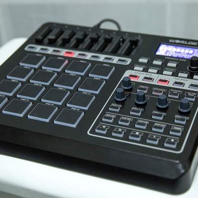 worlde PANDA200midi键盘打击垫控制器编曲键盘音乐键盘电音键盘