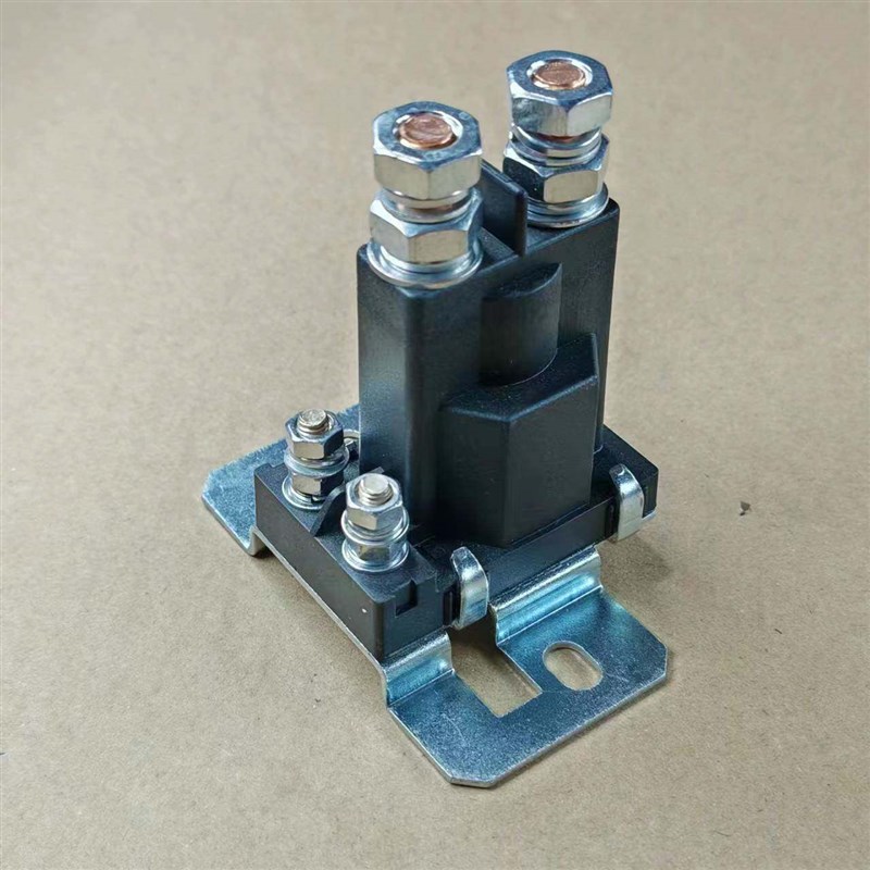 适用于康明斯马达启动继电器24V发电机工程机械开关500A房车改装