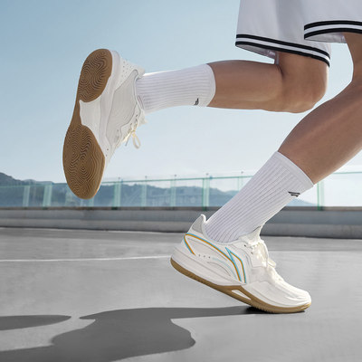 李宁正品刺客2V2男子轻量高回弹低帮透气运动实战篮球鞋ABPW009