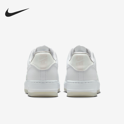 Nike/耐克正品Air Force 1女士经典轻便休闲板鞋IH3204-100
