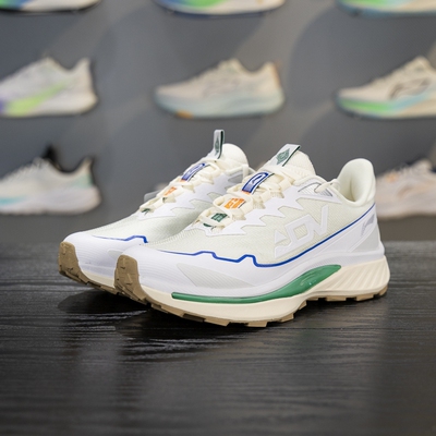 李宁正品奔霄女子减震耐磨透气回弹运动训练低帮跑步鞋ARNV016-1