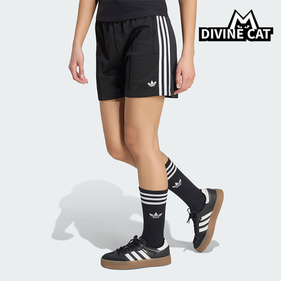 Adidas/阿迪达斯正品三叶草女士针织经典透气运动简约短裤KD5569