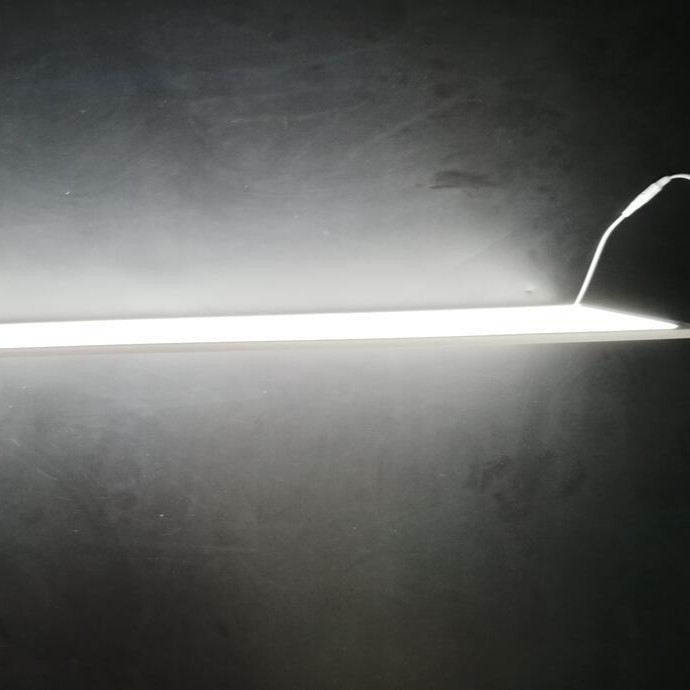 可供外贸出口LED面板灯600*600 吊装上下双面发光平板灯1200*300