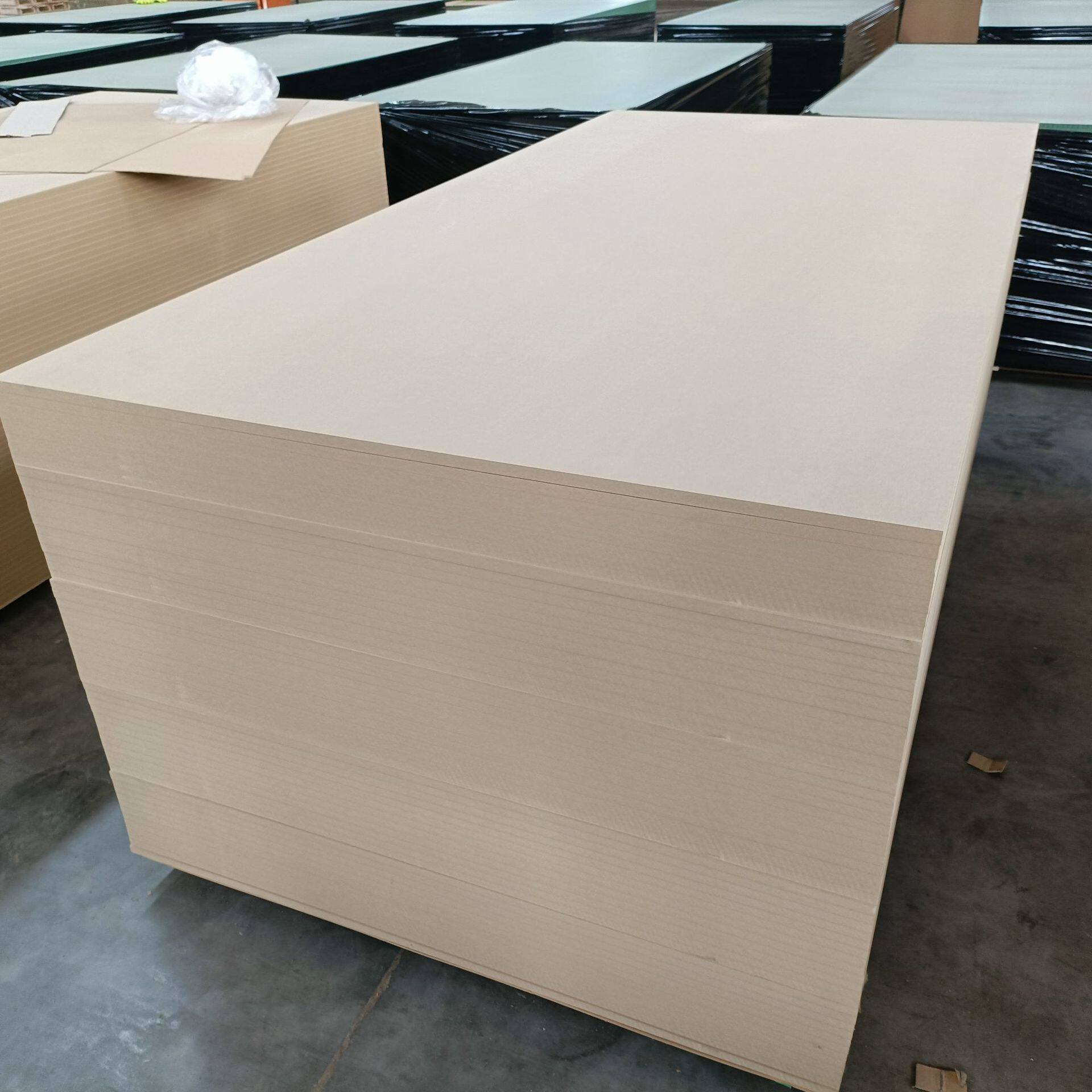 大量出售 中密度纤维板 MDF板高档家具、装饰、展示柜/架 高档板