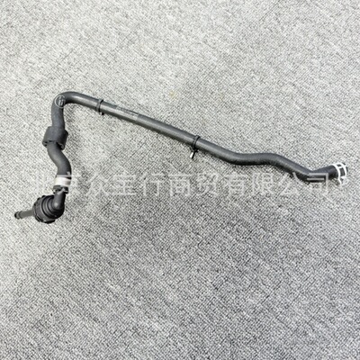 奔驰W177A200冷却液水管
