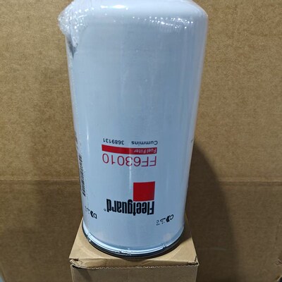 热销柴油滤芯FF63010  通用FF63057NN                康明斯保养