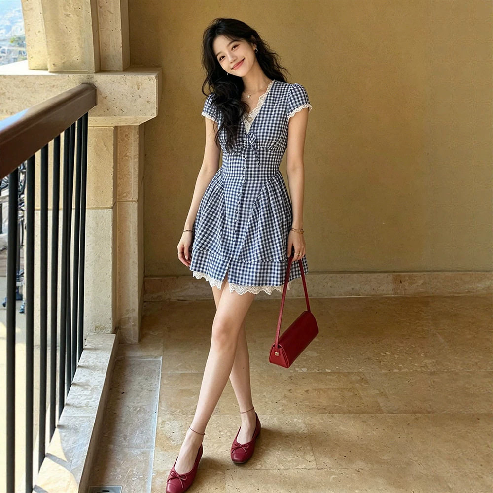 进店铺看更多短袖齐膝女裙-显瘦收腰减龄气质长短连衣裙女