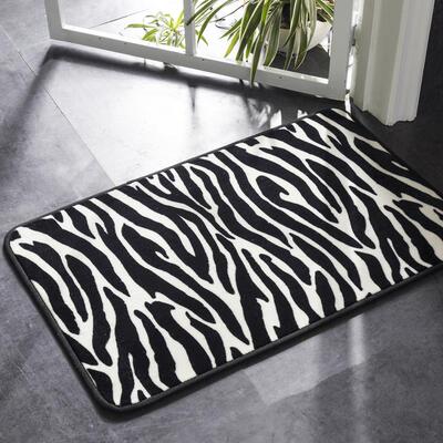 Entrance door Bath Floor Shower Rug Non-slip Mat guard carp